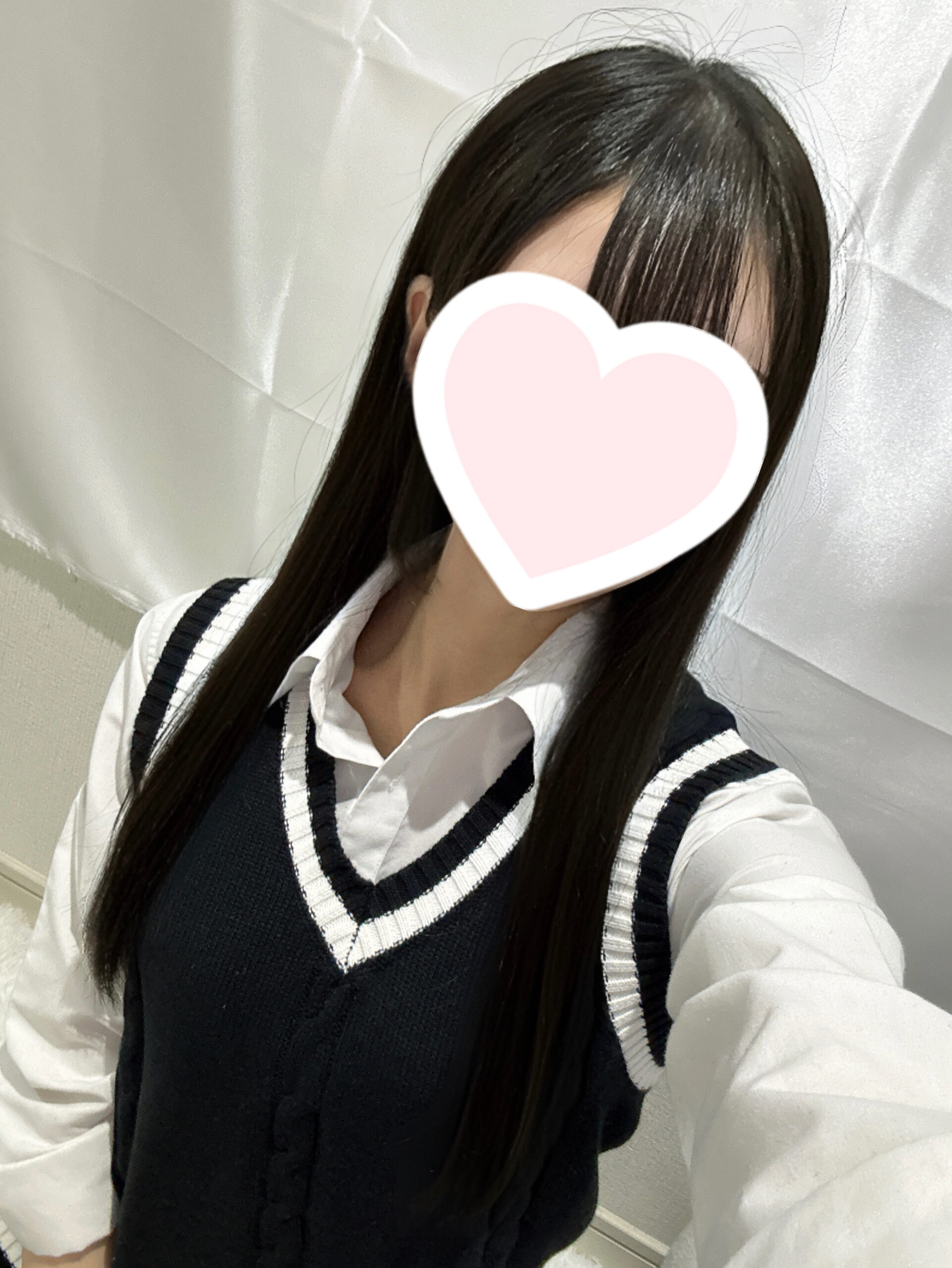 りま今月のお礼です🐈‍⬛🤍 | 横浜JKリフレ-18歳ロリと制服JKリフレ専門店 横浜制服オーディション